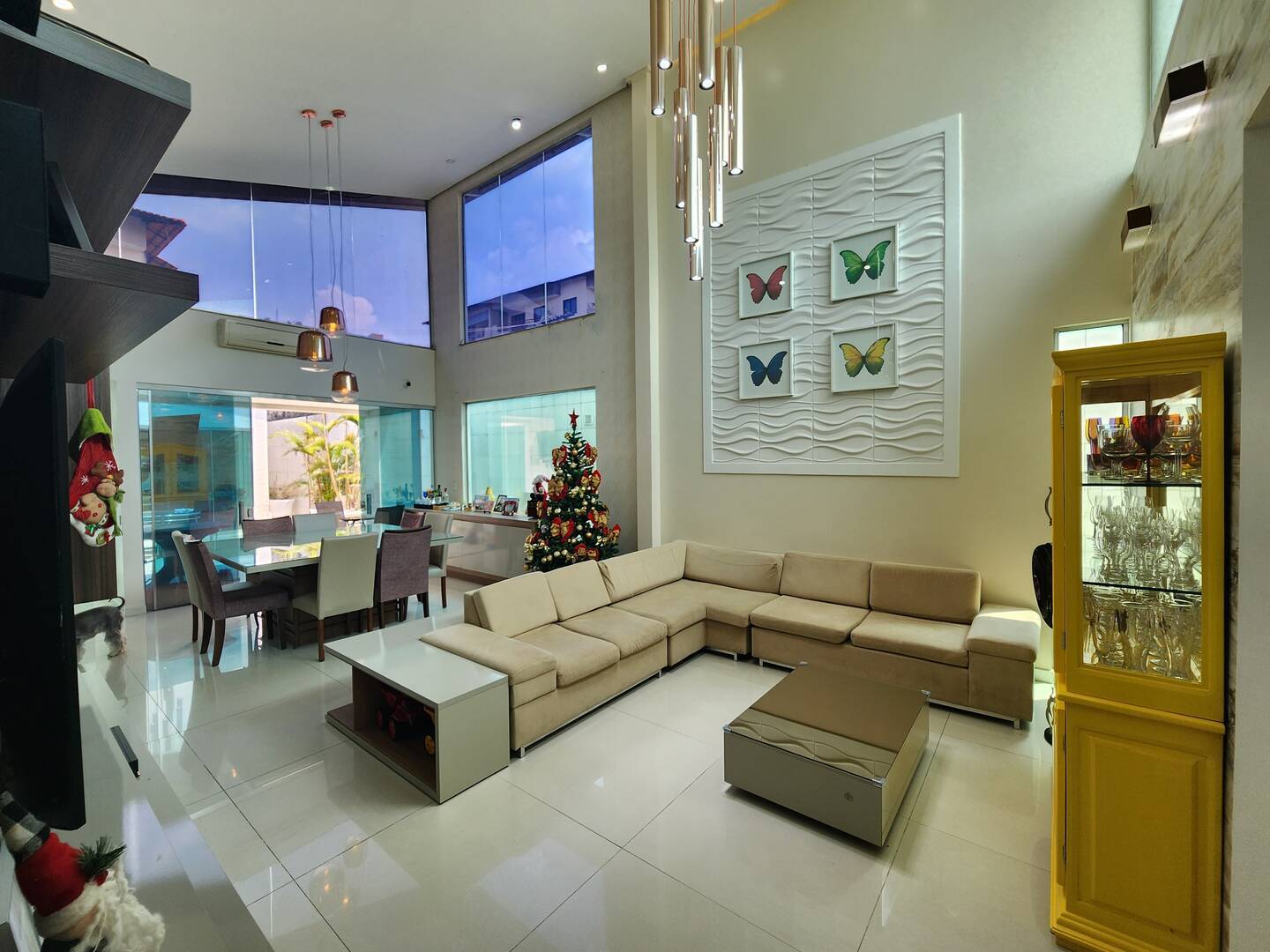 Casa em condomínio - Cond. Res. Morumbi - Bairro Flores - Manaus/AM.